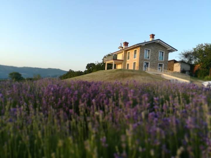 Villa Nel Cuore Delle Langhe - Priero