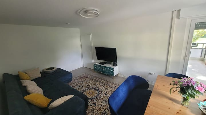 Große 2-zimmer Wohnung Im Grünen & 5min Zur Ubahn - Stuttgart