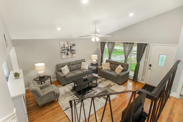 Glen Ellyn Rental - Wheaton, IL