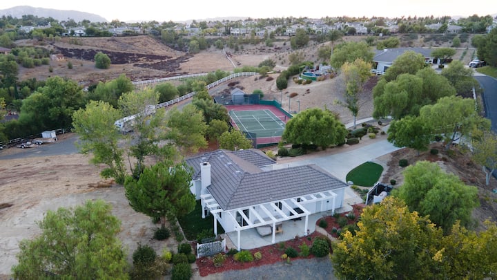Welcome To The Fratto House! - Temecula, CA