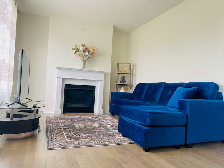 Beautiful Private Master Room In Welland, Niagara - Welland