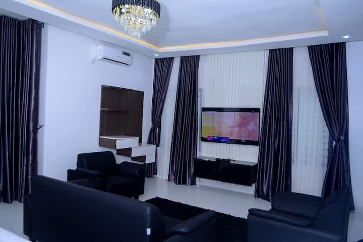 Lovely Serviced Apartment In Abuja - Abuja