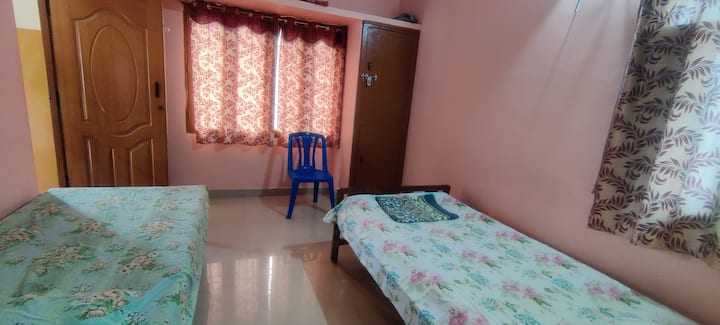 Ac Room (1st Floor) Dining N Kitchen (Near Cmc) - Vellore