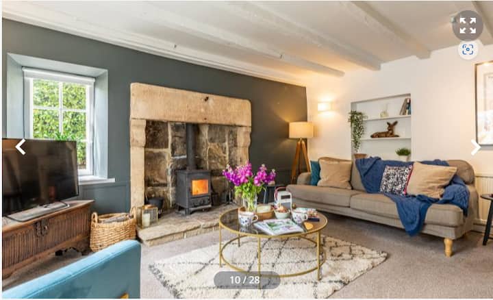 Cosy Cottage In The Heart Of The Village - Bakewell