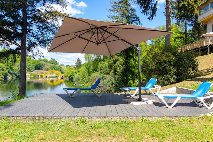 Agréable Chambre D'hôtes Avec Vue Sur Le Lac - Puy du Fou