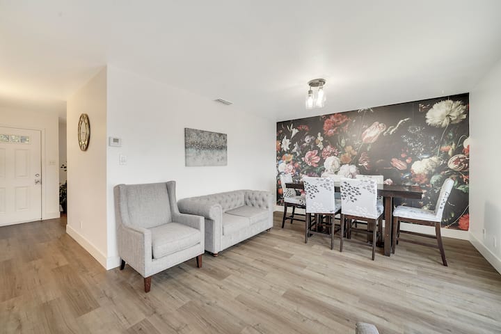 Tree Covered Community, A Mile To The Marina - Stockton, CA