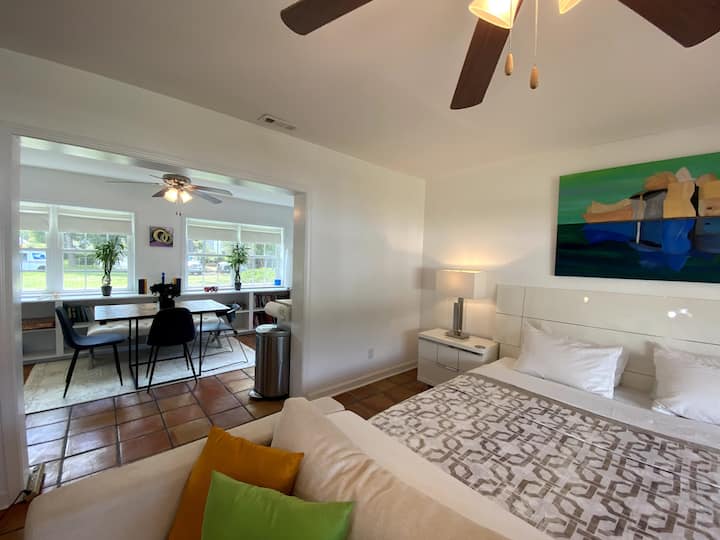 Exquisite Garden Suite Near Beach - Wilmington, NC