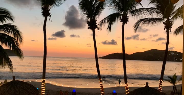 Private Condo With Short Walk To La Ropa Beach - Mexico