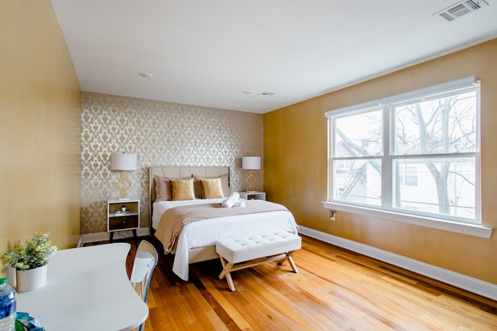 Radiant Large 1 Br & Private Ba Near- Ewr 10 Mins - Nueva York, NY
