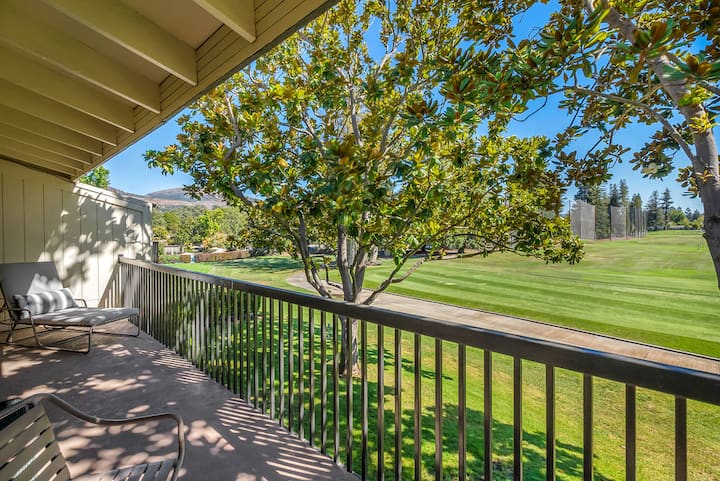 Silverado Cottages 1 Bedroom View Of Driving Range - Napa, CA