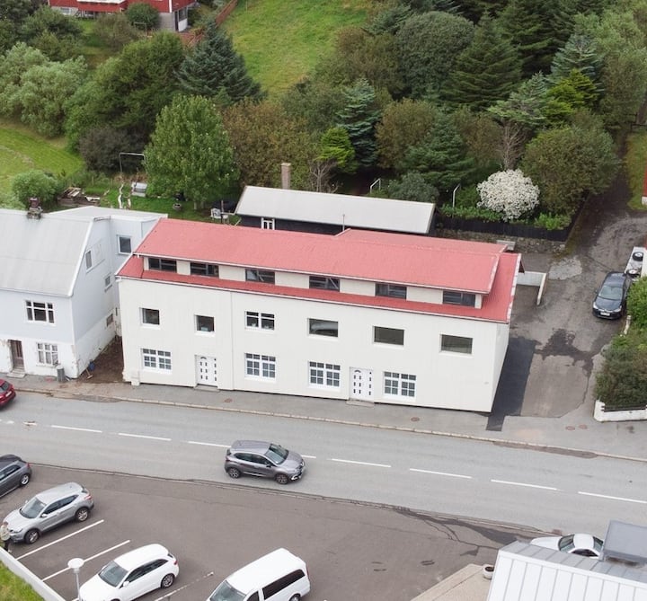 Midgard | Jotunheim | 4 Br  | Family Friendly - Faroe Islands
