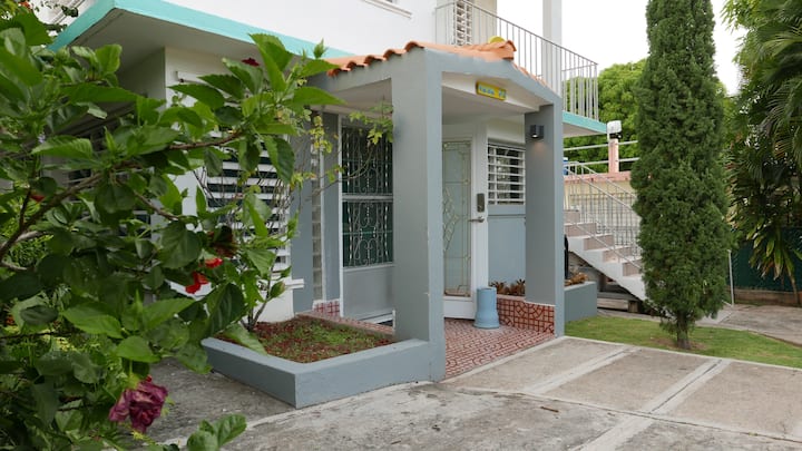 Casa Fe 1 : Tropical Garden Getaway By Beach - Vieques