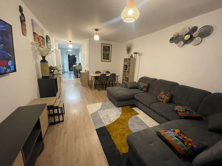 Charmant Appart De 75 M² à Deux Pas De Nanterre U - Nanterre