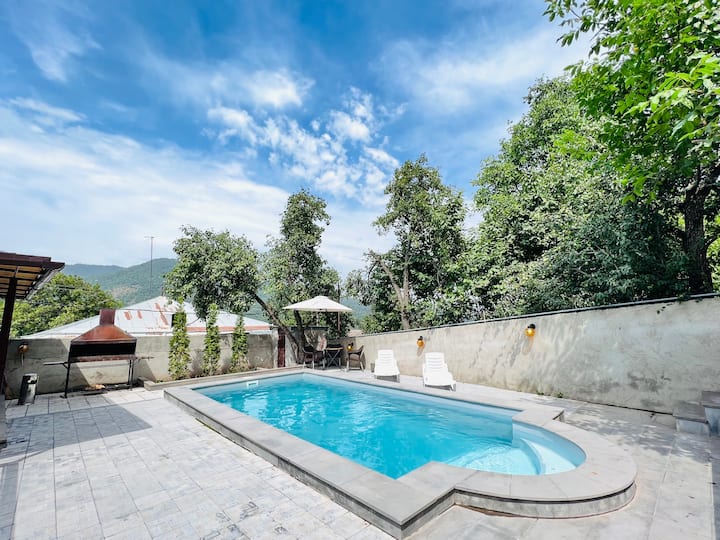 Private House In Dilijan, Pool+bbc Place - Örményország