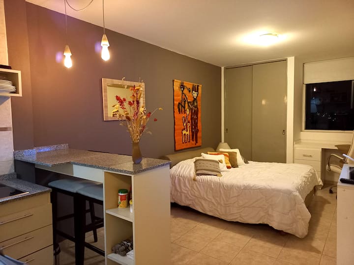 Ubicación Conveniente + Ingreso Y Salida Flexibles - Córdoba