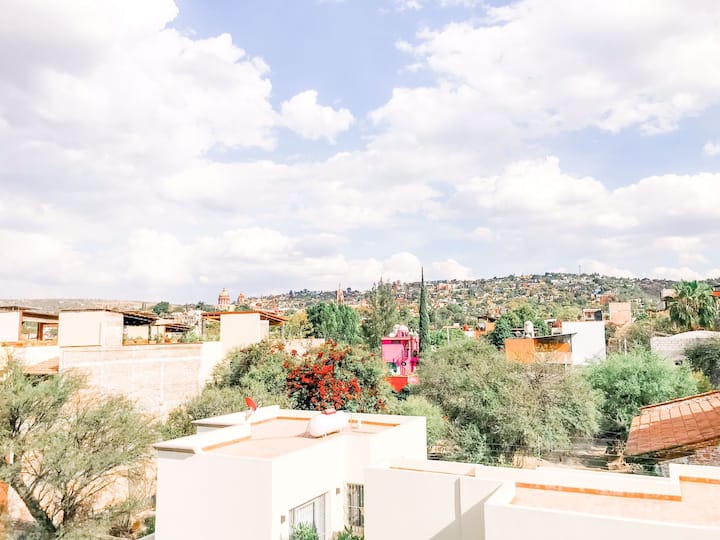 Rooftop Terrace Loft With Amazing Views - San Miguel de Allende