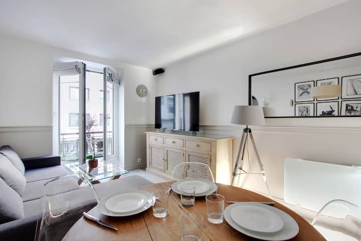 Paris : Superbe Appartement 2 Pièces Tour Eiffel M - Paris