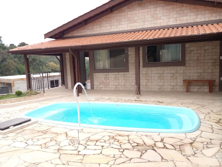 Um Pedacinho Do Paraíso. - Amparo