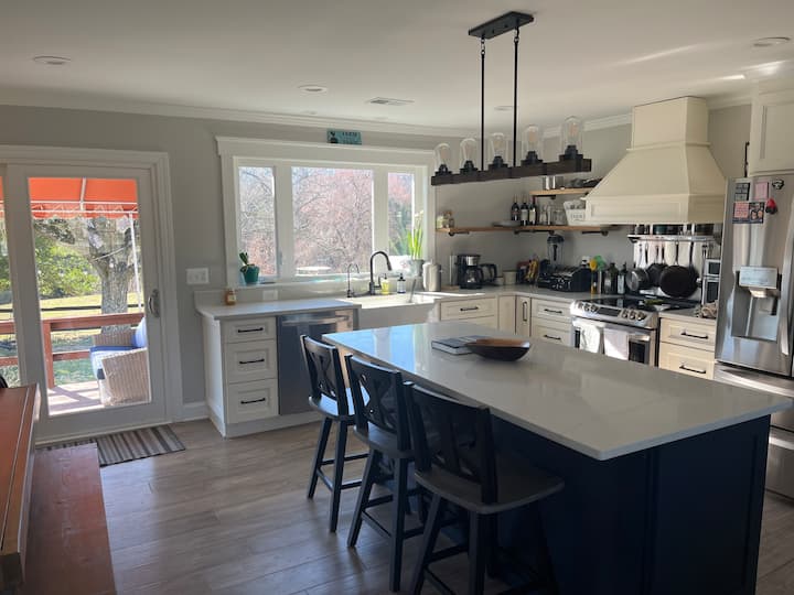 Quiet Farm Stay Near Annapolis - Maryland