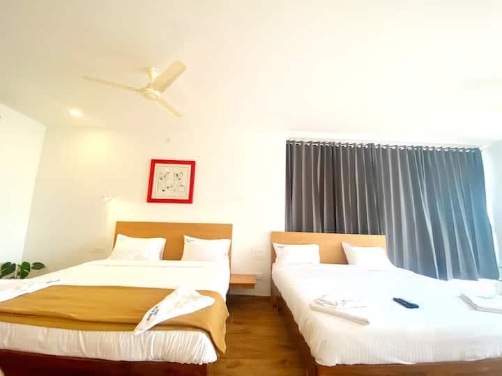 Modern-vibe Hotel At The Temple Town Srikalahasti - Srikalahasti