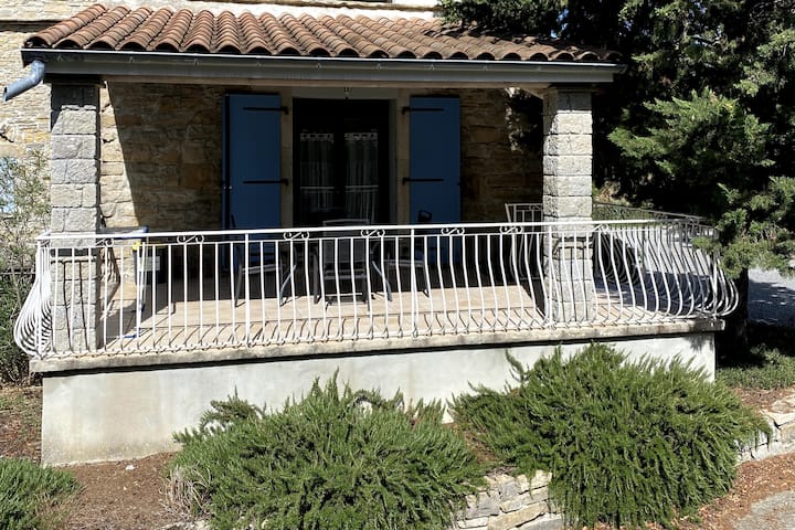 Charmant Gite Avec Piscine - Balazuc