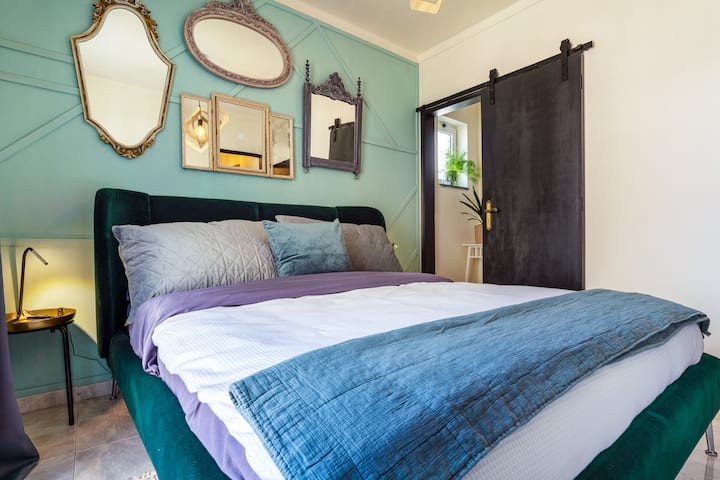 Arty Townhouse With Rooftop Shower & Sun Loungers - Olhão