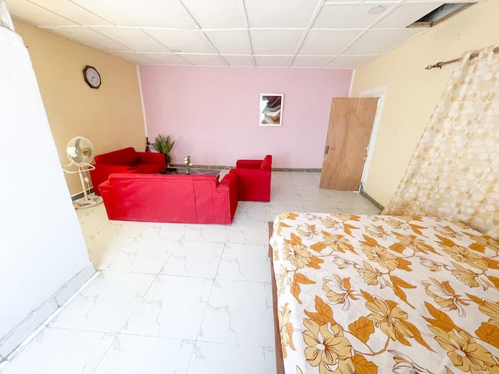 Reposant Et Calme Guest House A Lubumbashi. - Lubumbashi