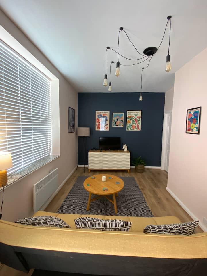 Leodis Stylish Apartment With Free Car Parking - Leeds