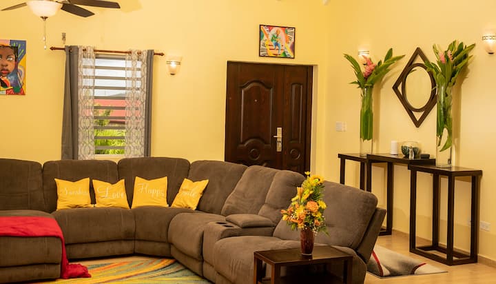 Spacious Caribbean Escape For Family And Friends - Antigua and Barbuda