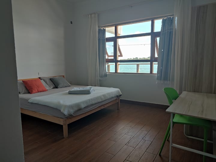 Bedroom With Seaview - Port-Vila