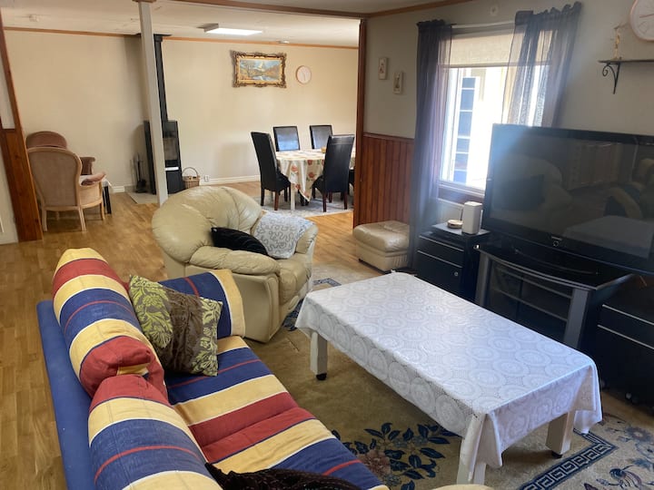 Trevlig Villa Med öPpen Spis - Skinnskatteberg