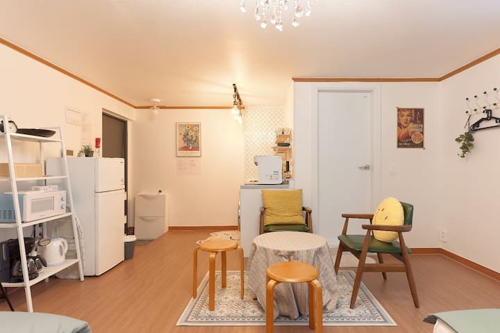 Hongdae Main /Modern House / Free Wi-fi/netflix - Corea del Sur