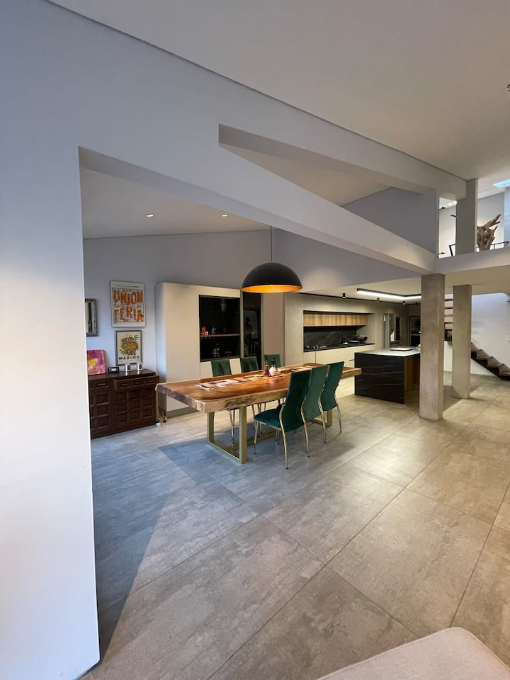 Luxury 3-bedroom Apartment With Great Amenities! - Bogota