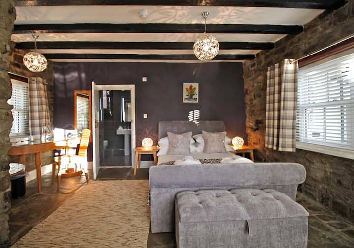 The Forge Cottage Annex With A King Size Bed - Ormskirk