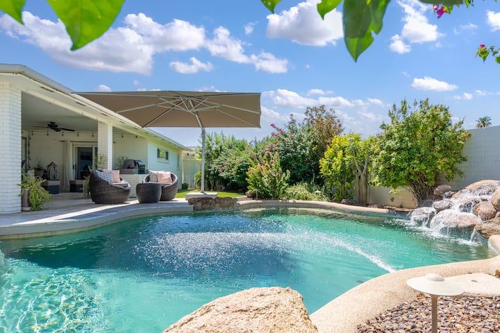 Old Town Oasis With Attached Casita & Heated Pool - Scottsdale, AZ