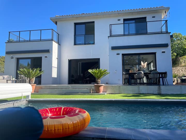 Magnifique Villa D'architecte Avec Piscine - Marseille