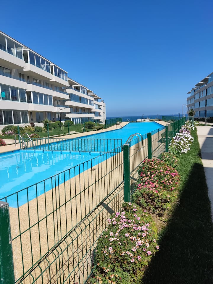 Departamento Frente Al Mar Y Con Acceso A La Playa - El Tabo