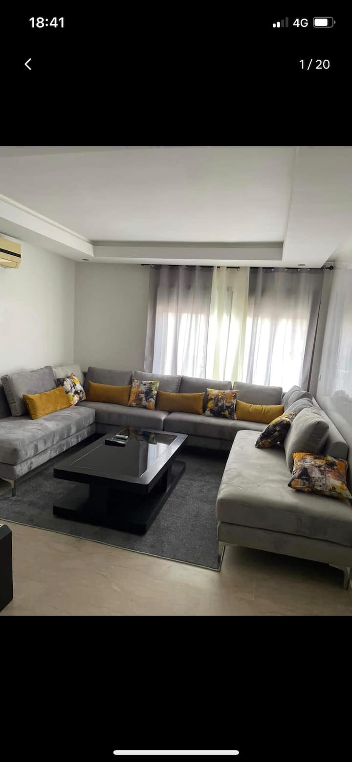 Appartement En Résidence Sécurisée Avec Parking - Casablanca