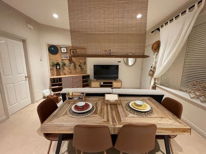 Metrotown Exquisite Entire Suite With 1 Bed Room - 버너비