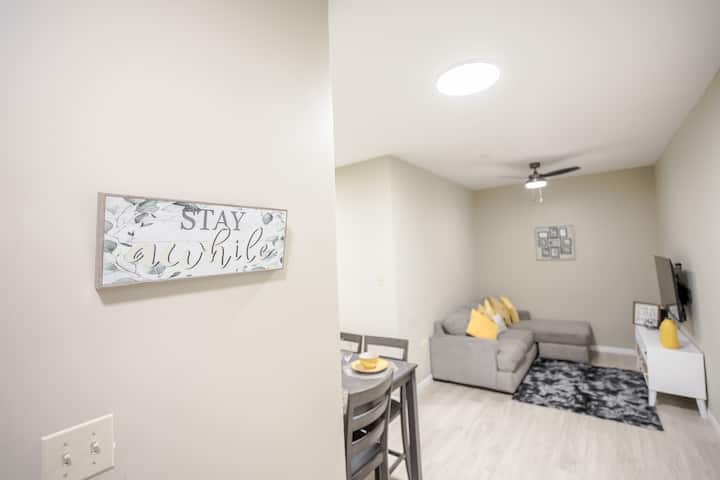 Cozy Modern Apt In The Heart Of Kingston Ja - Kingston, Jamaica