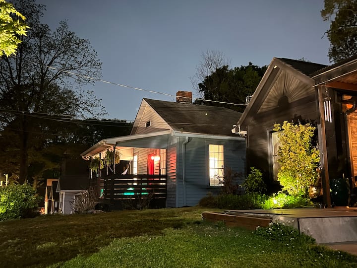 Family Friendly Bungalow On The Beltline. - Atlanta, GA