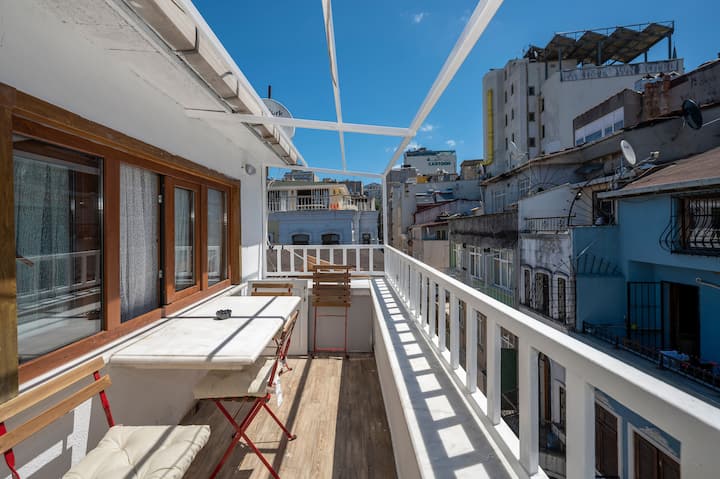 F O R 12 Person-2 Min To Taksim - Karaköy