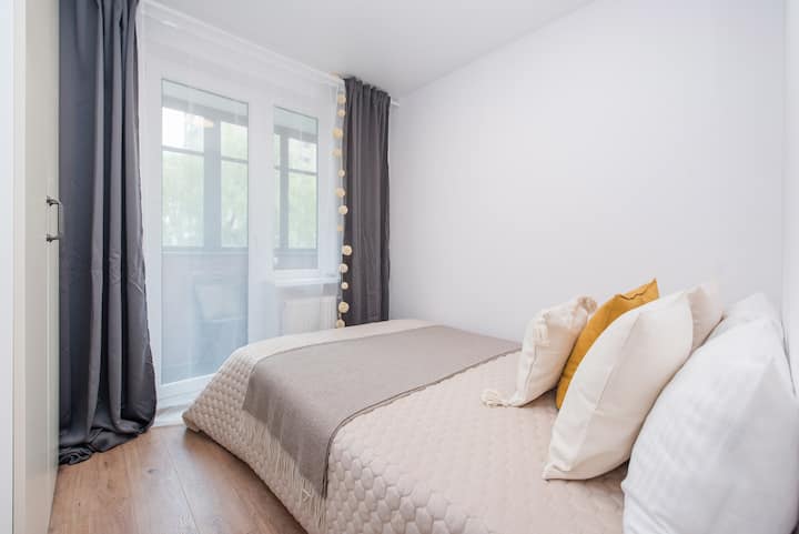 0near Gates Of Dawn Cozy Bright 1 Bedr | W/netflix - Vilnius