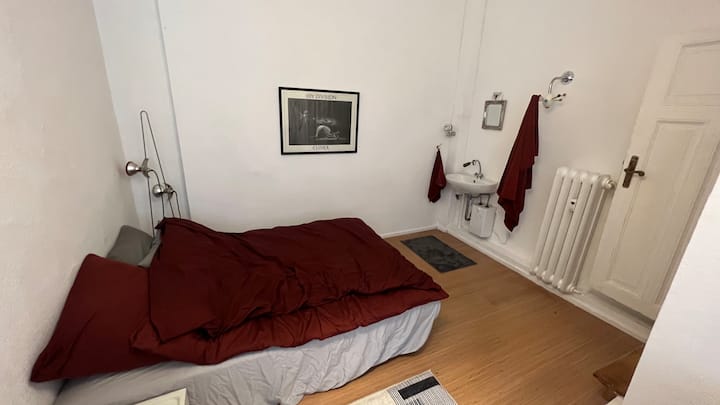 Schönes Zimmer In City-west - Berlin