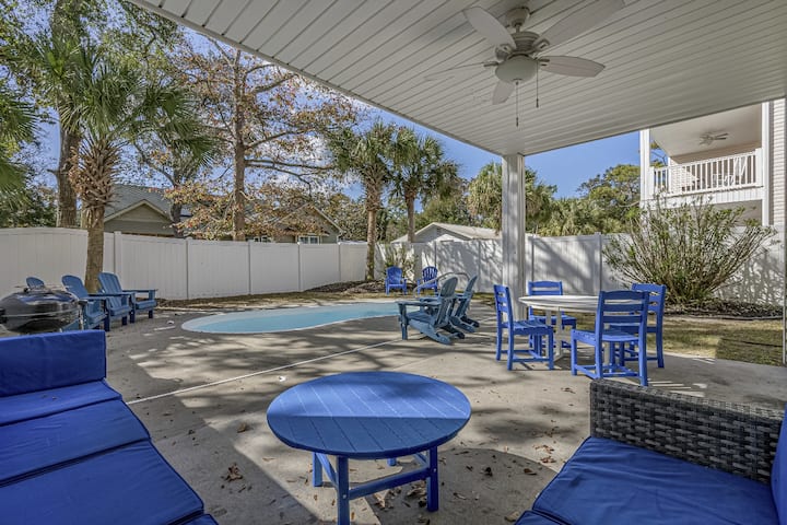 705/2 - Sleeps 16, Private Pool! - North Myrtle Beach, SC