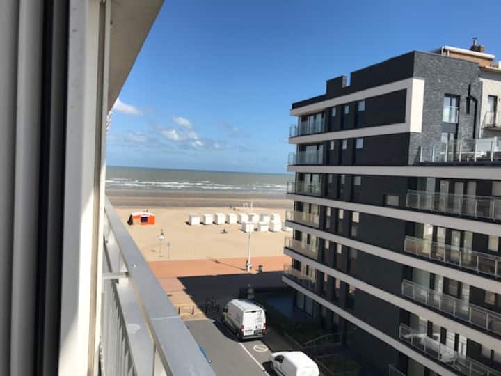 Ruim 2-slaapkamerappartement Ideaal Voor Een Gezin - Koksijde