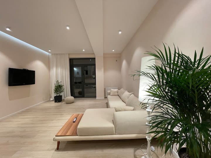 Lovely 1-bedroom Apartment Near Lisi Lake - Tbilisi