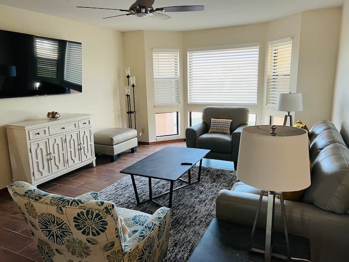 Charming Home W/ Beautiful Pool - Yuma, AZ