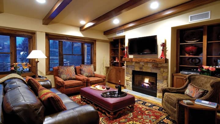 July 4 Week! Wonderful Downtown Aspen 2/3 Sleeps 6 - Aspen, CO