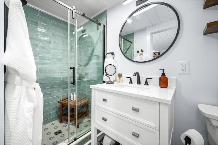 A Higher Standard - Guest Cottage - Near Downtown - Nashville